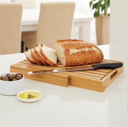 Crumb Catching Bread Board - Innovations