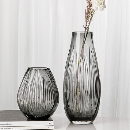 Elegant Vase Set - Innovations